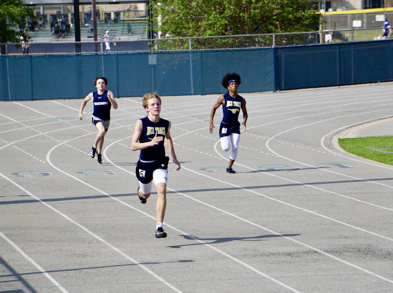 Maliq Brock Breaks 400 Meet Record – The Mane Edition