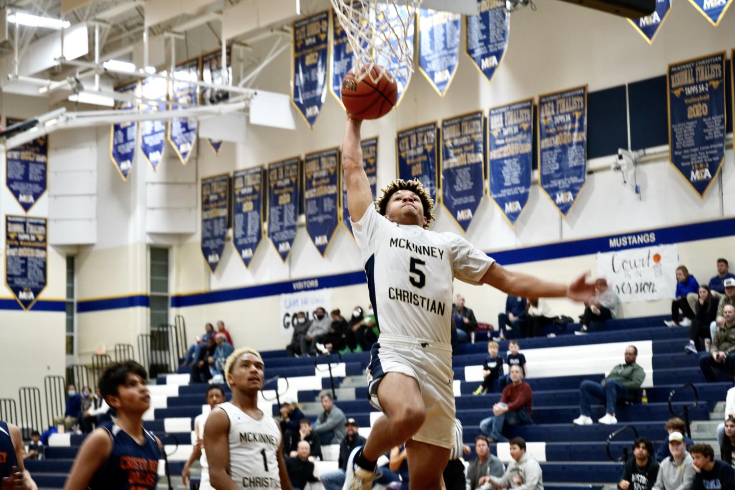 Varsity Basketball Battles Against Cristo Rey – The Mane Edition