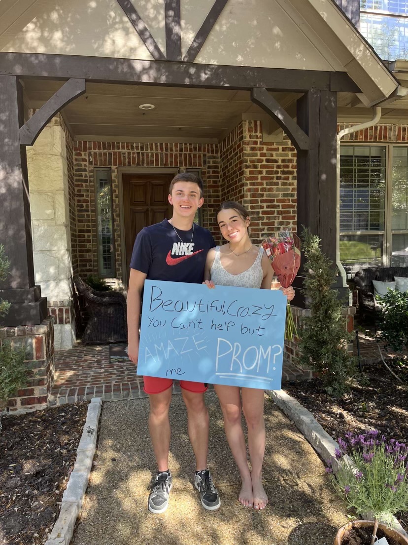2023 Promposals – The Mane Edition