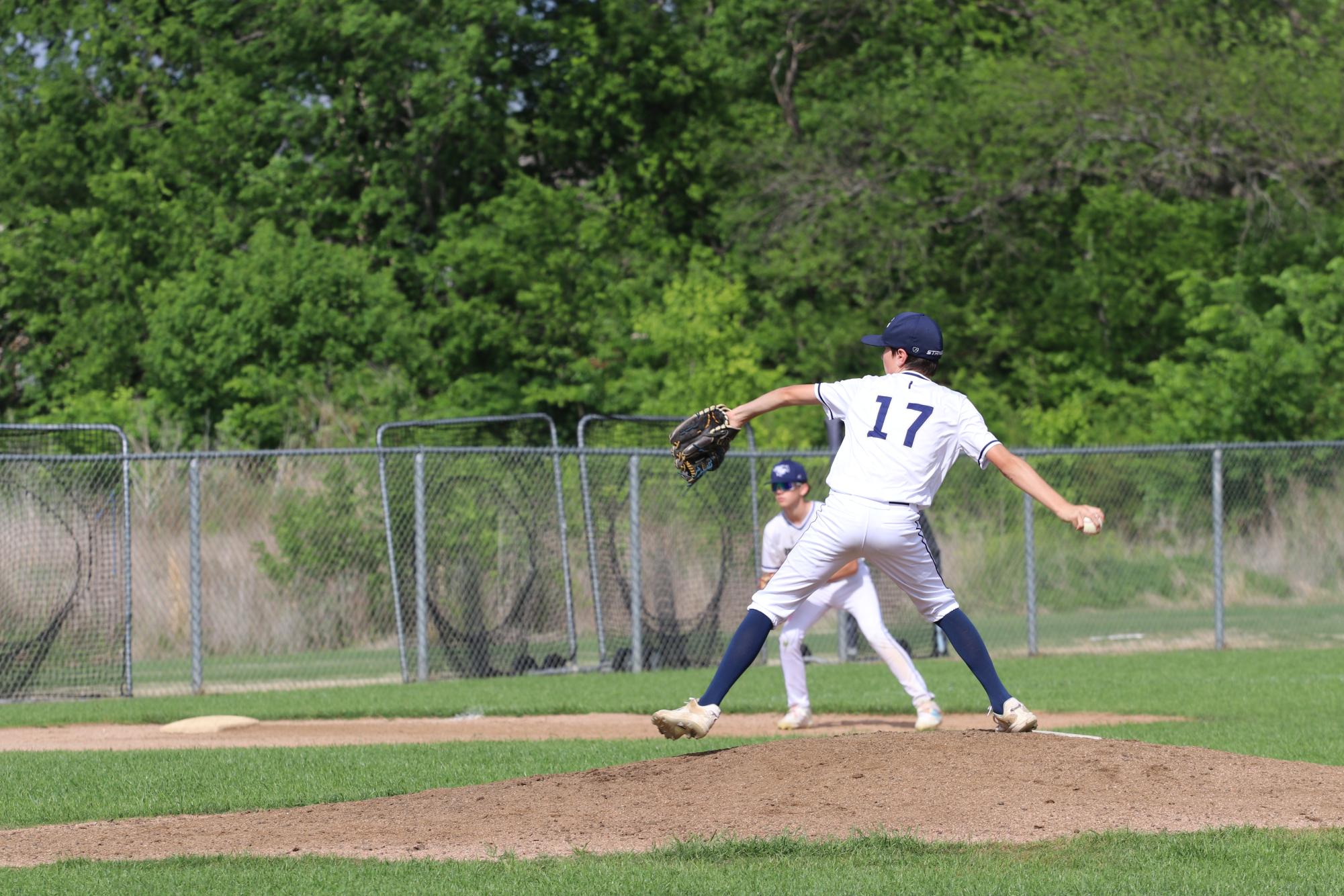 Middle School Baseball Takes on Prince of Peace – The Mane Edition